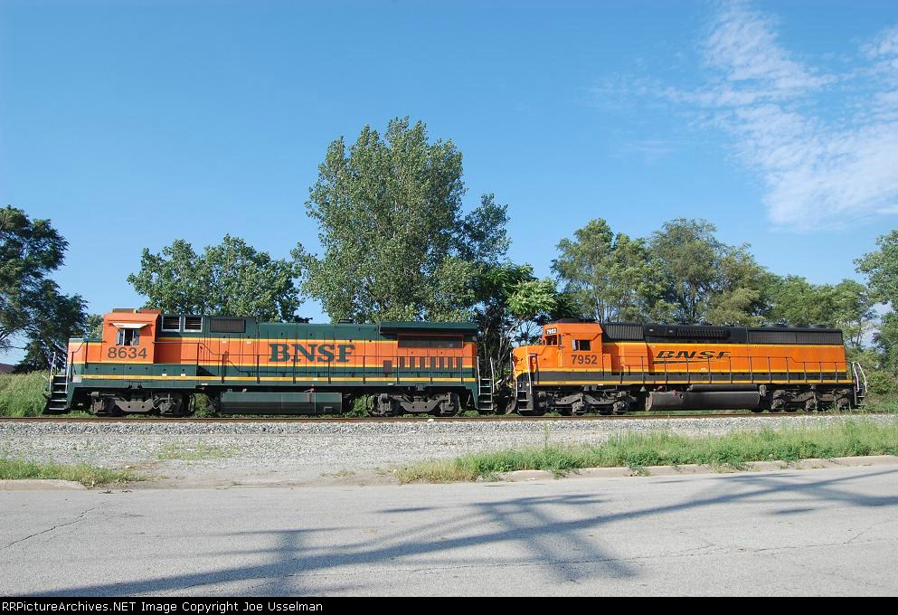 BNSF 8634